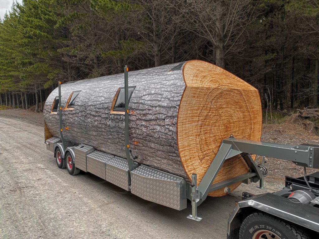 Log Camper - Signwriting.co.nz